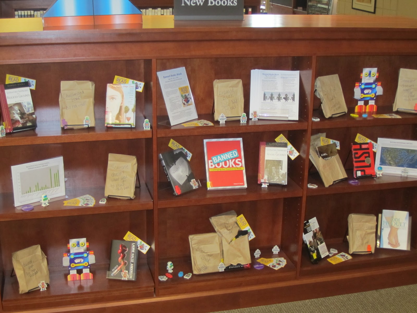 Hewes Library: Banned Book Week Displays