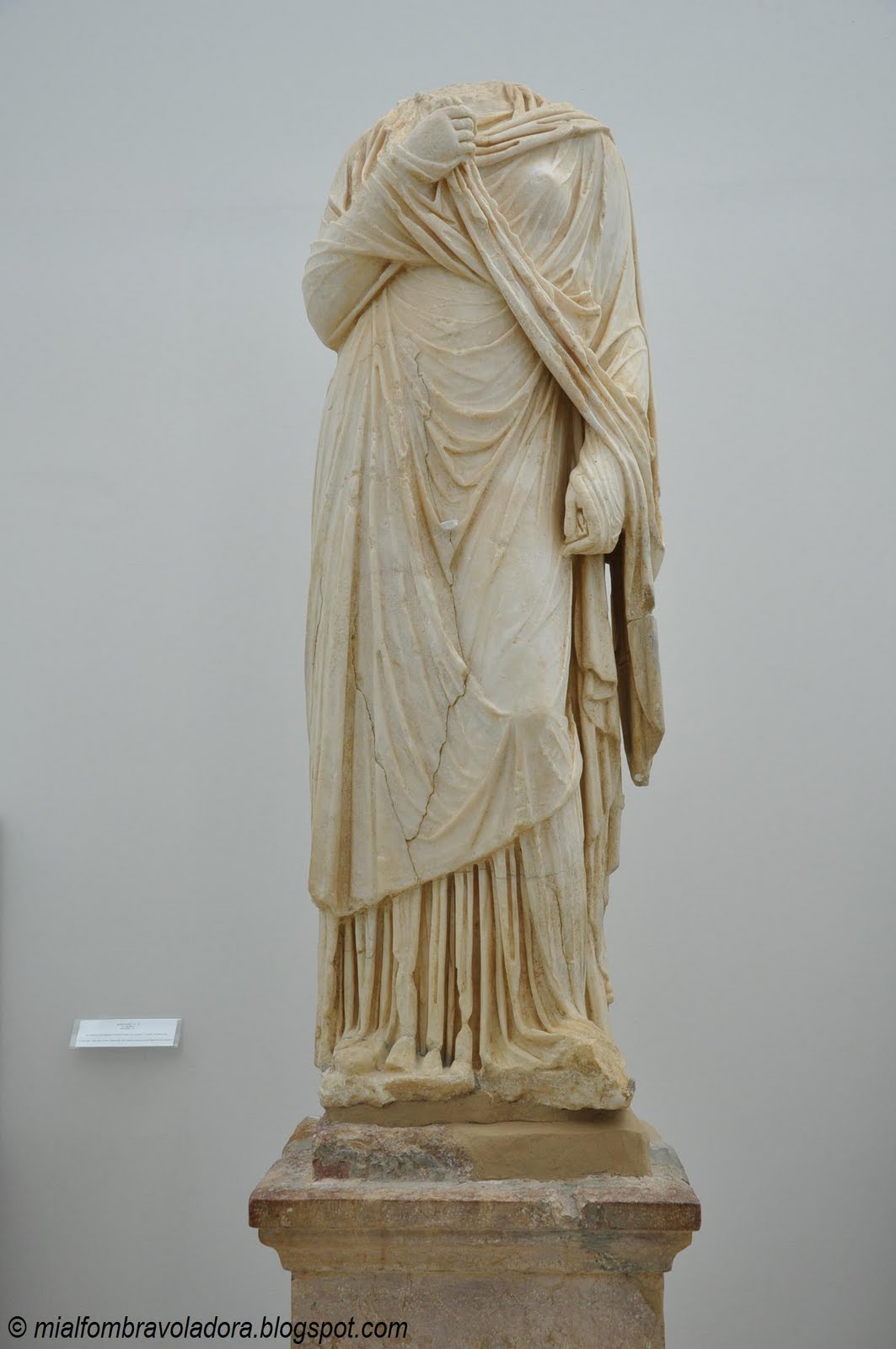 MI ALFOMBRA VOLADORA: (103) LA NECRÓPOLIS ROMANA DE CARMONA: