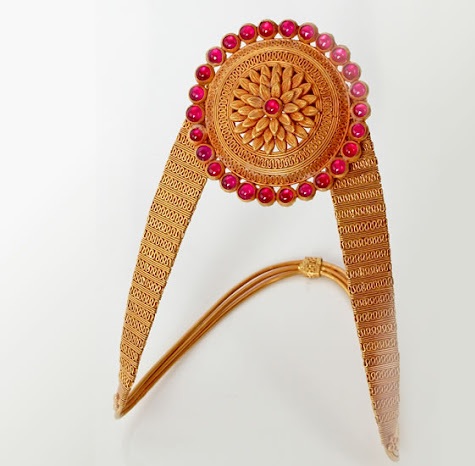 Gold - Women's Love: Antique Design Armlets with Ruby and pearls