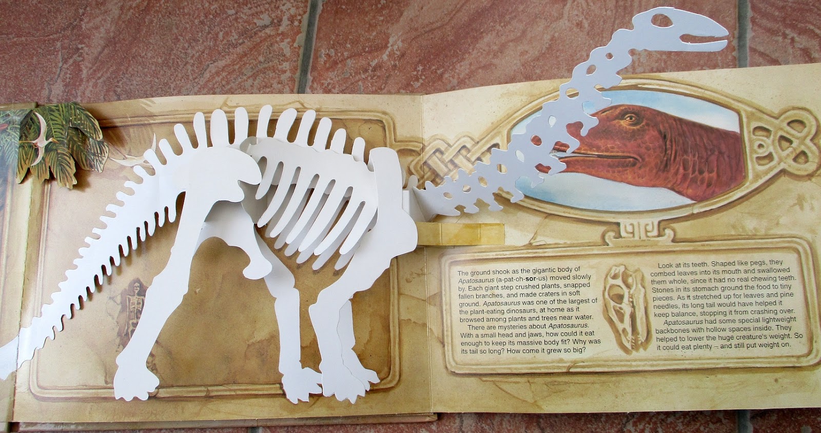 Love in the Time of Chasmosaurs: Vintage Dinosaur Art: Dinosaur Skeletons