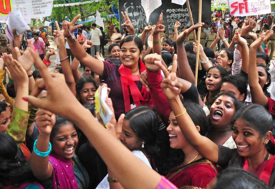 THUNDERBOLT: SFI sweeps polls in Kerala and Mahatma Gandhi Universities
