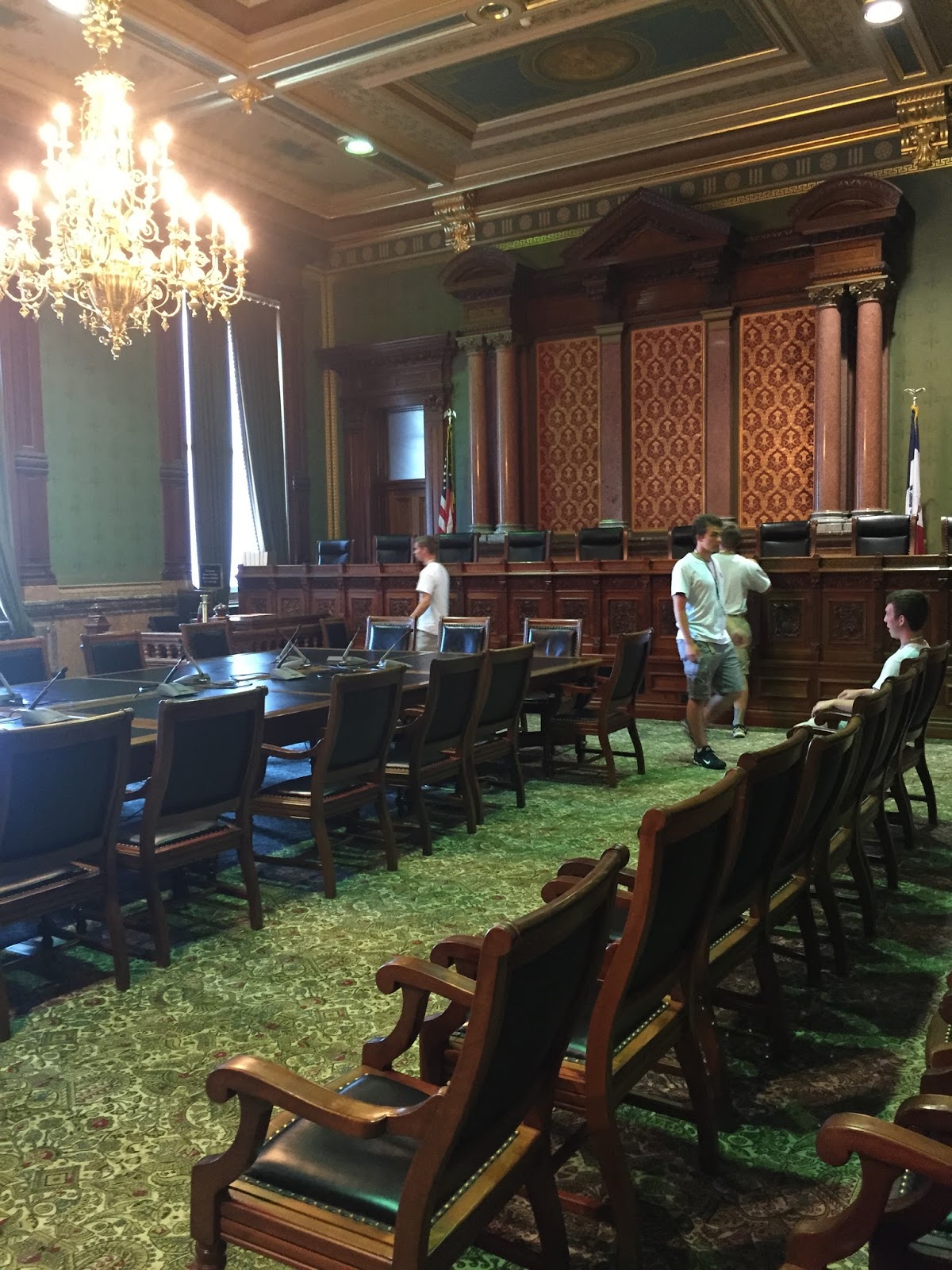 Souvenir Chronicles: DES MOINES, IOWA: STATE CAPITOL BUILDING INTERIOR
