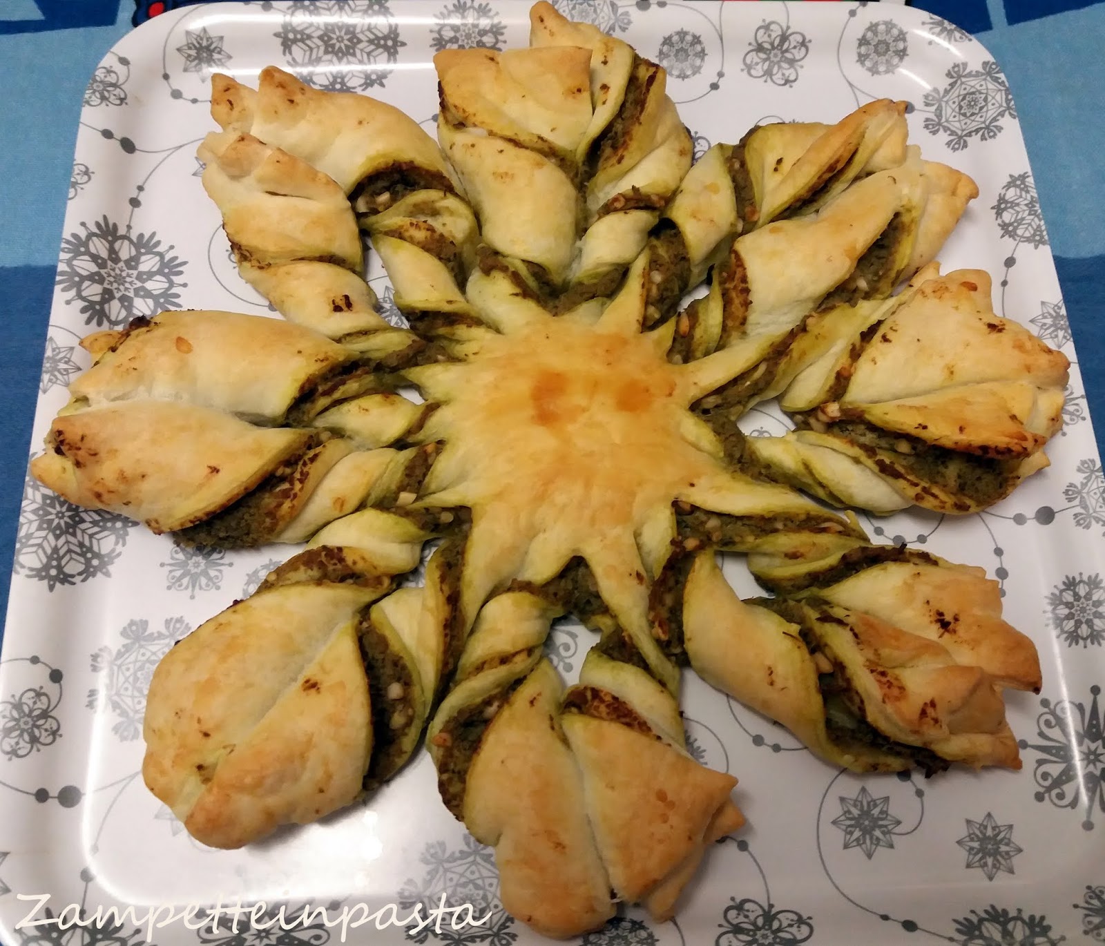 STELLA DI PASTA SFOGLIA CON PESTO E RICOTTA | ZAMPETTE IN PASTA