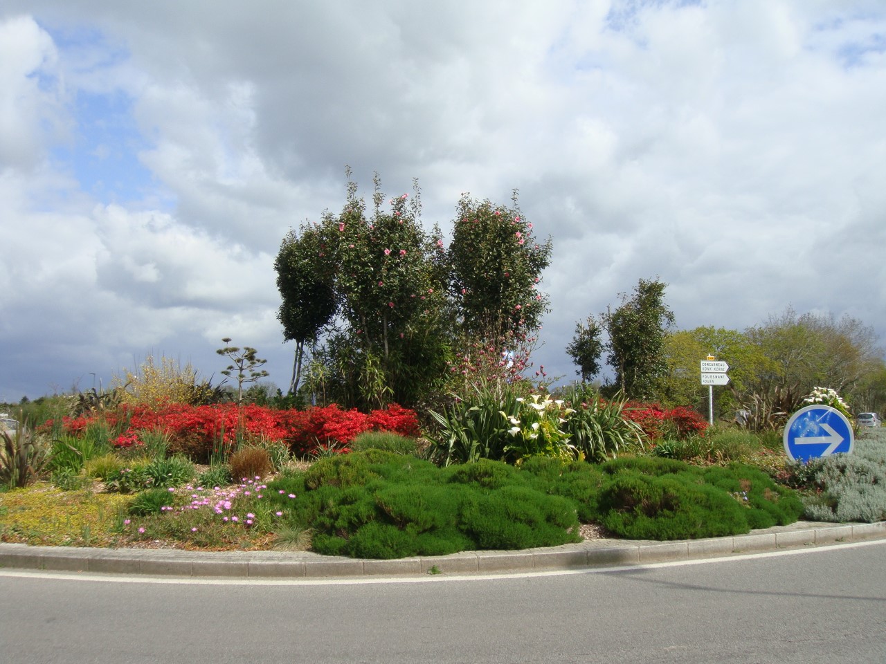 Le blog de Parcs et Jardins de L'Oise: Rond-points fleuris