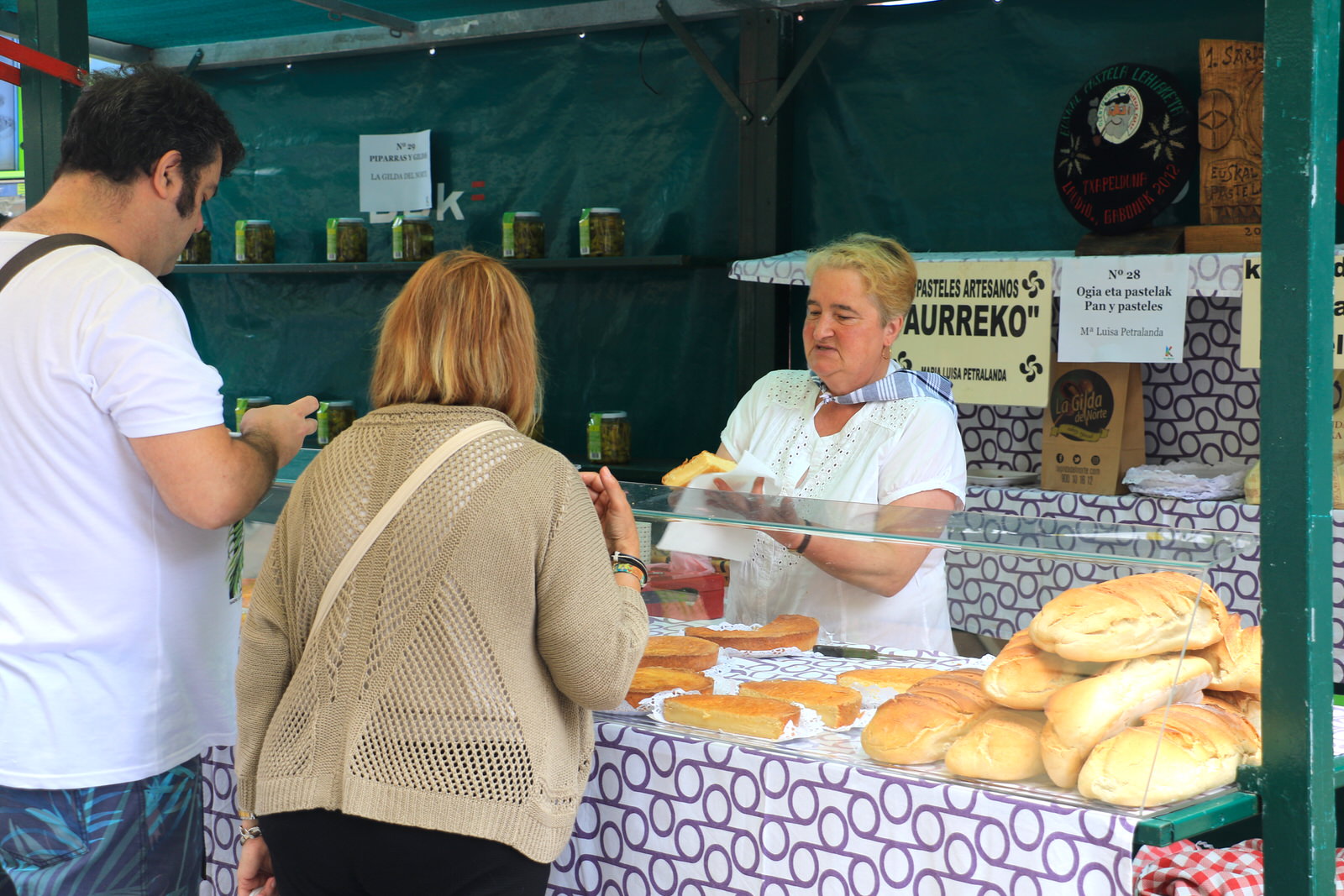 Las fiestas viven un último domingo multitudinario con la feria agrícola