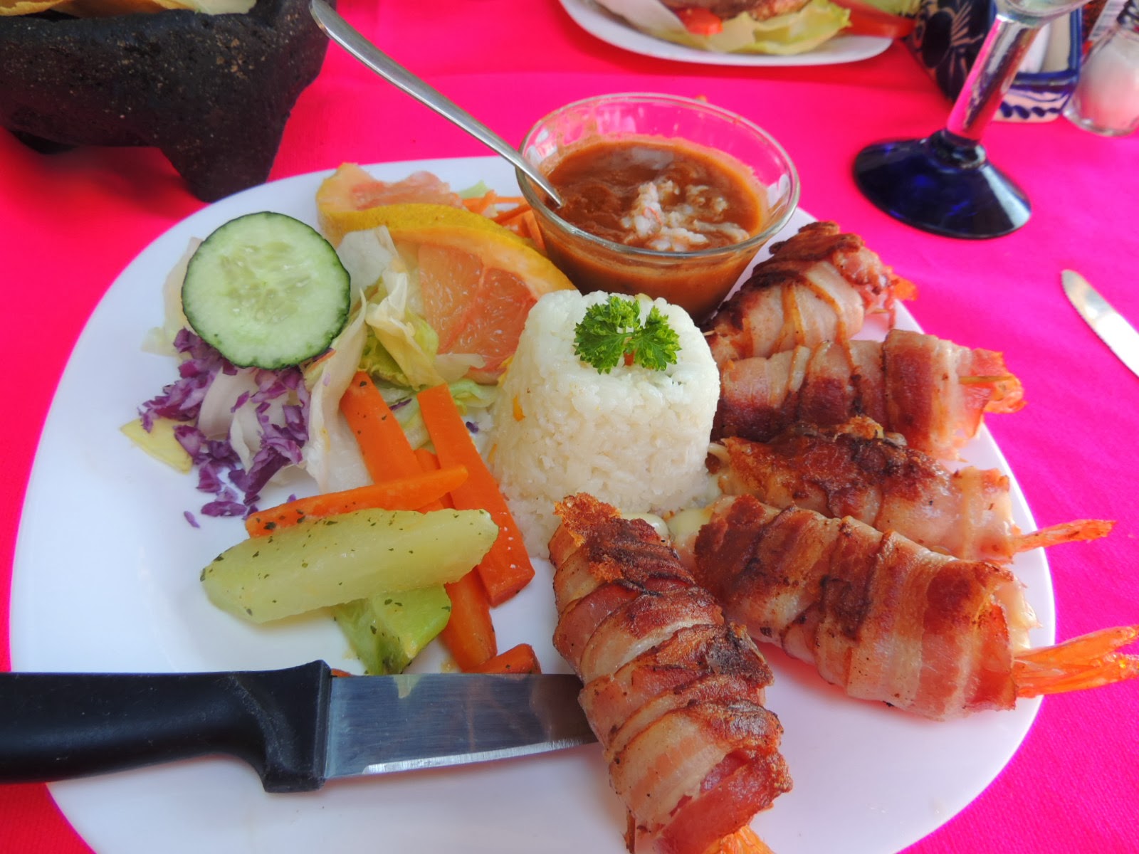 Lake Chapala Restaurant Guide : Restaurant Isla Cozumel