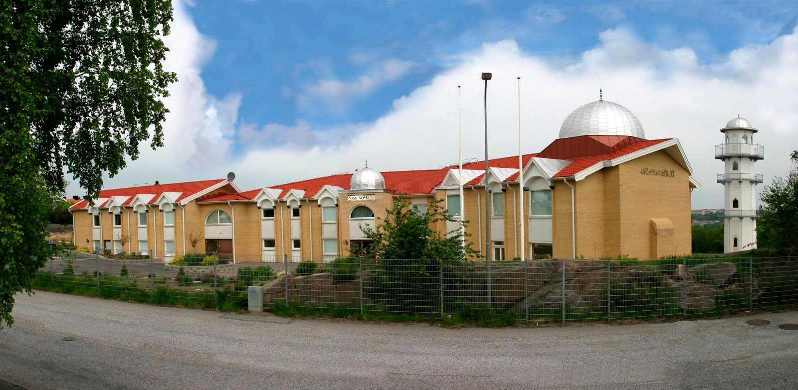 Ahmadiyya Mosques: Nasir Mosque - Gothenburg Sweden