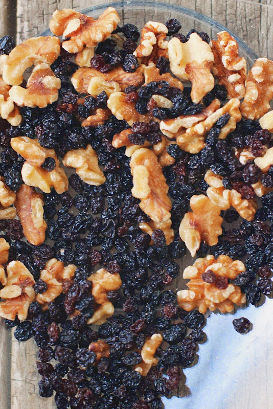 Milk and Honey: Walnut and Currant Bread