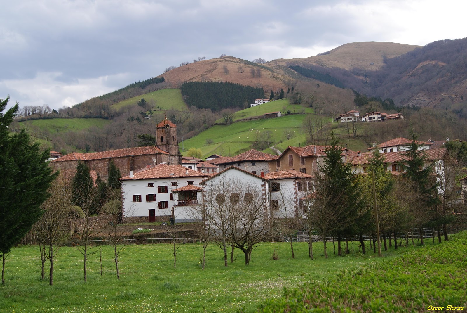 Monteadicción: De Oronoz-Mugaire a Echalar ( Travesía )