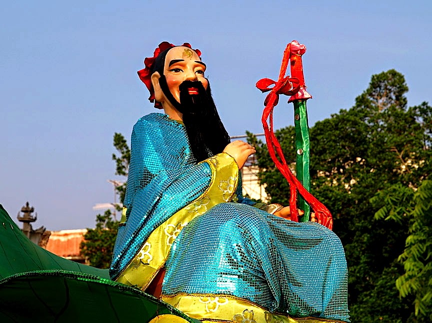 SERBA SERBI TRIDHARMA: Delapan Dewa ( Ba Xian 八仙 )