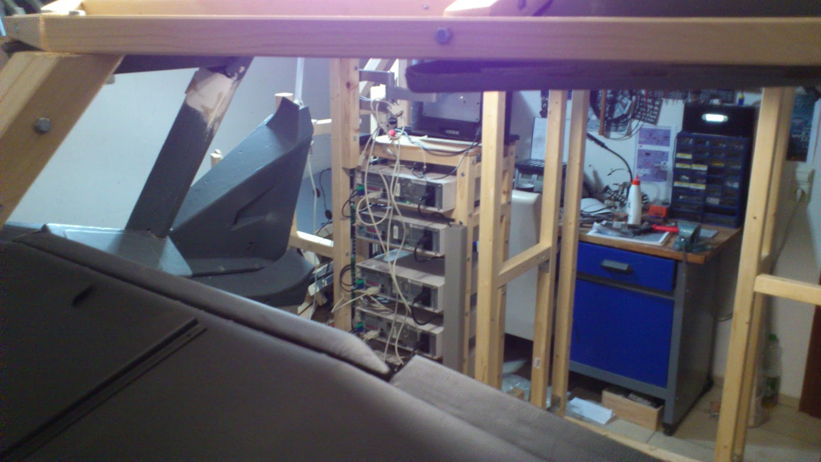 Boeing 737-800NG Fullsize Homecockpit: PC- Rack Finish and Run