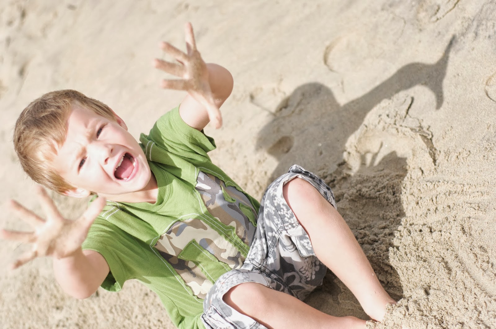 Eat, Pray, Diffuse: at the seashore