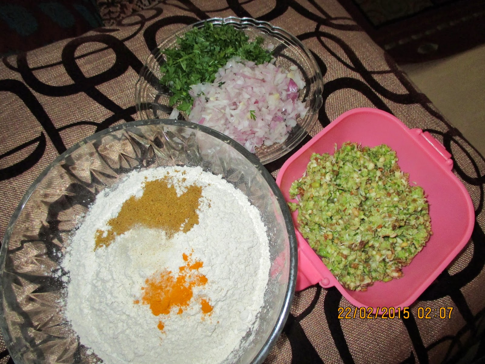 Healthy & Tasty Sprout Thalipeeth