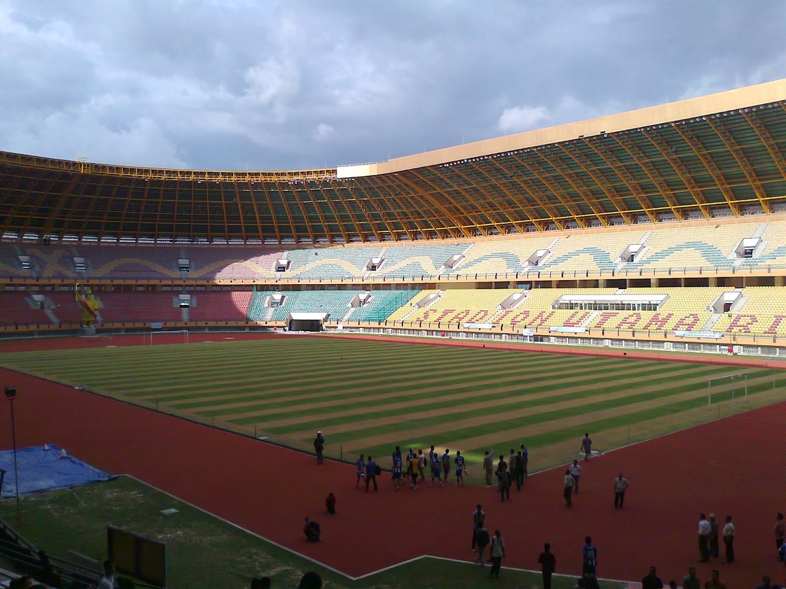 Stadion Utama Riau ( Update Maret 2012 ) | Ukur