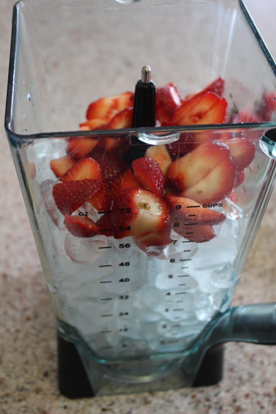 Kitchen Simmer: Strawberry Lemonade Slushy