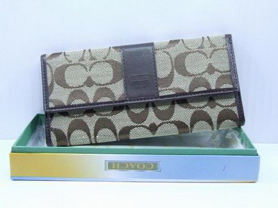 U's Bargain Shoppe Corner: FAKE COACH WALLET! vs AUTHENTIC COACH WALLET