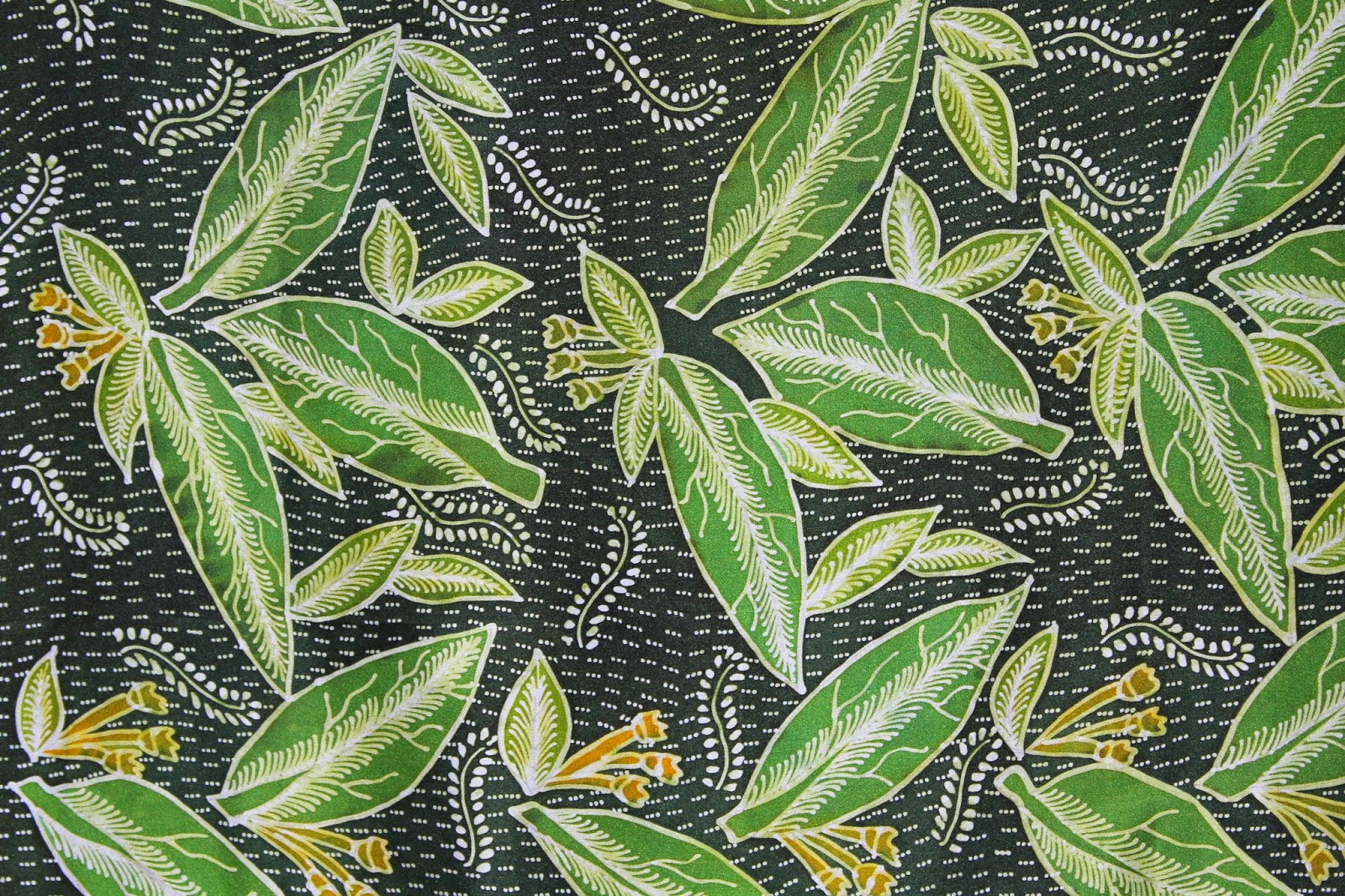 Pesona Batik Mbako Temanggung: Batik Tulis Mbako Temanggung warna sintetik