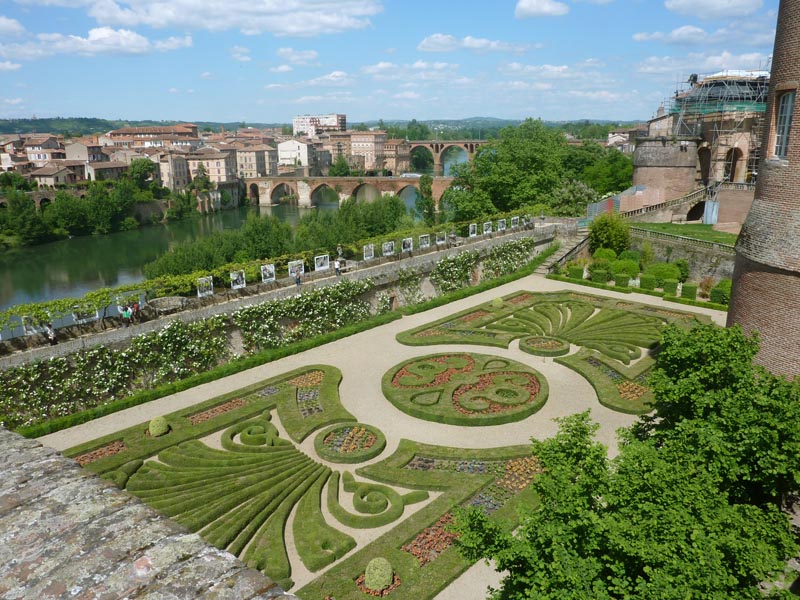 World Travel Places: Albi Tarn France