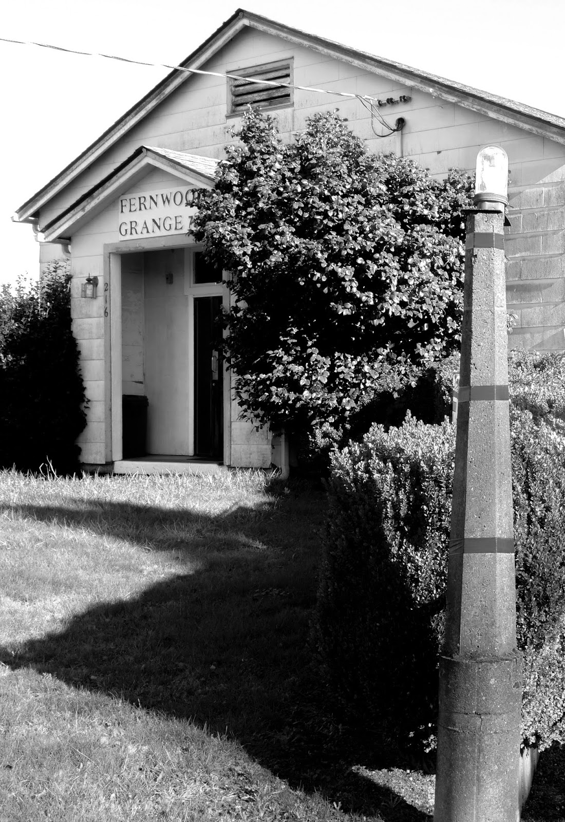 FOLKWAYS NOTEBOOK: GRANGE HALLS AND RURAL COMMUNITY