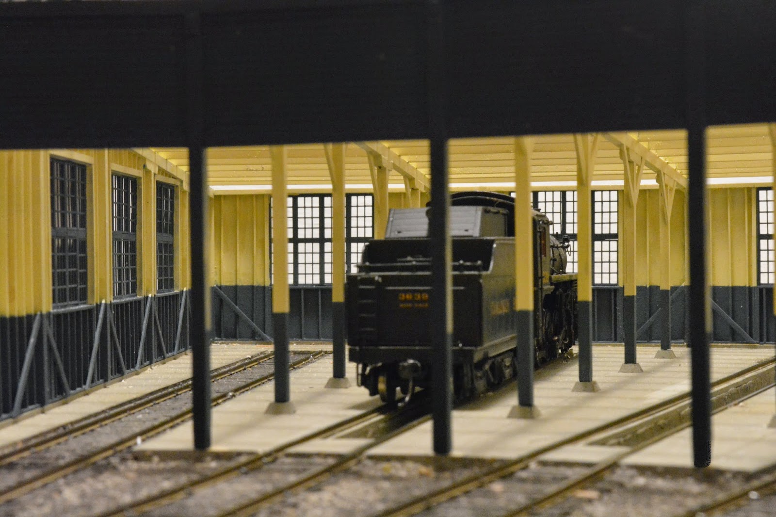 KETTLE VALLEY MODEL RAILWAY: BROOKMERE ROUNDHOUSES, III