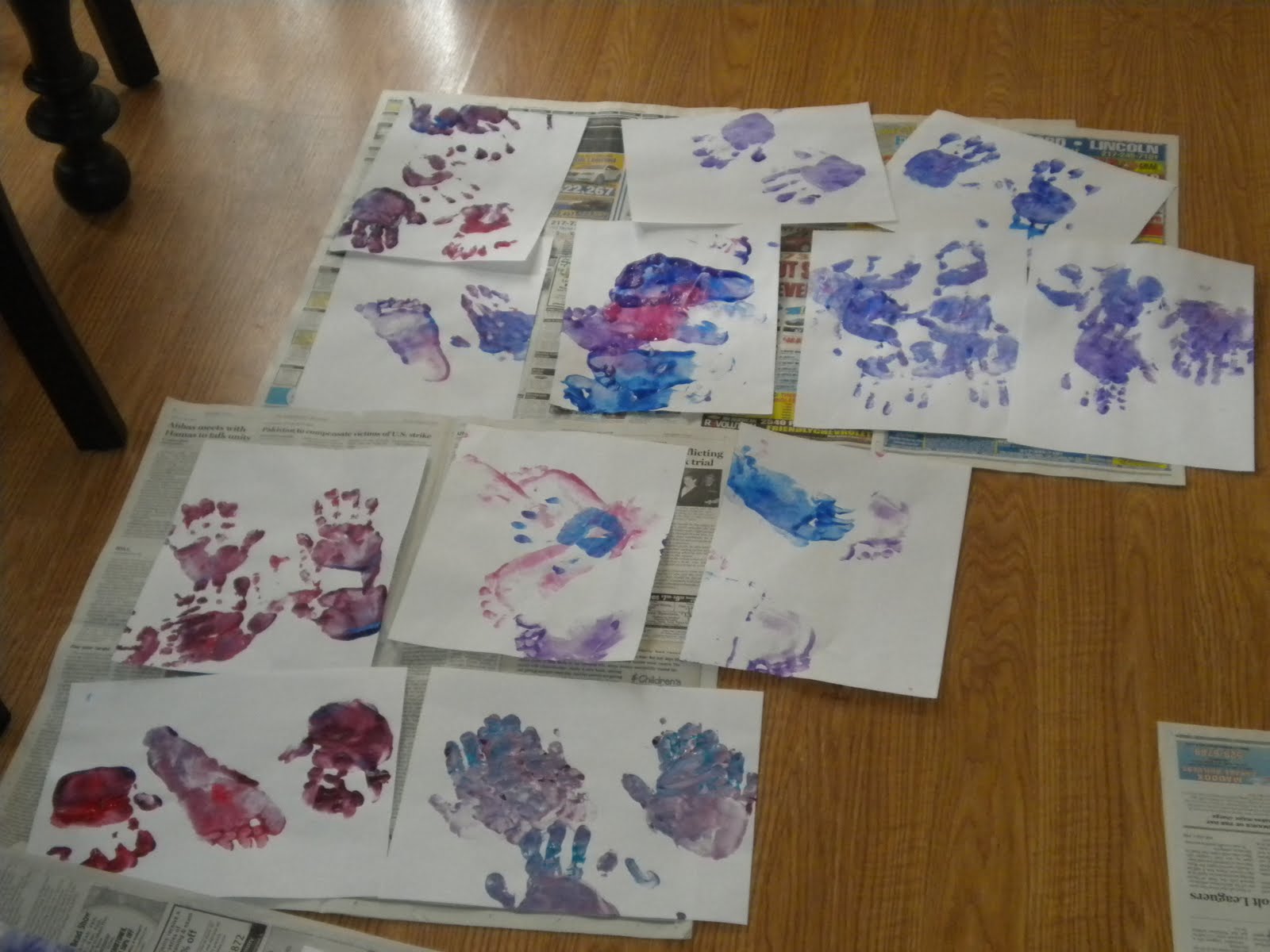 Fun Activities for Kids: Hand and Feet Painting