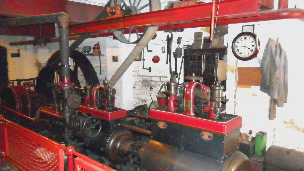 The Gladstone Pottery Museum Story: What you can see