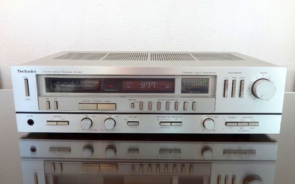 Technics SA-222 - Stereo Receiver | AudioBaza