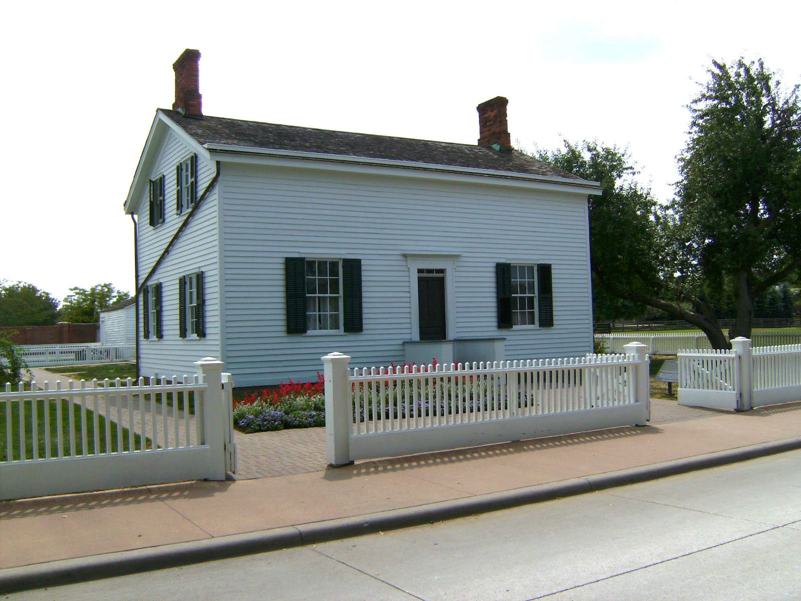 Relevant Tea Leaf: 2012 Greenfield Village & Cotswold Cottage Visit