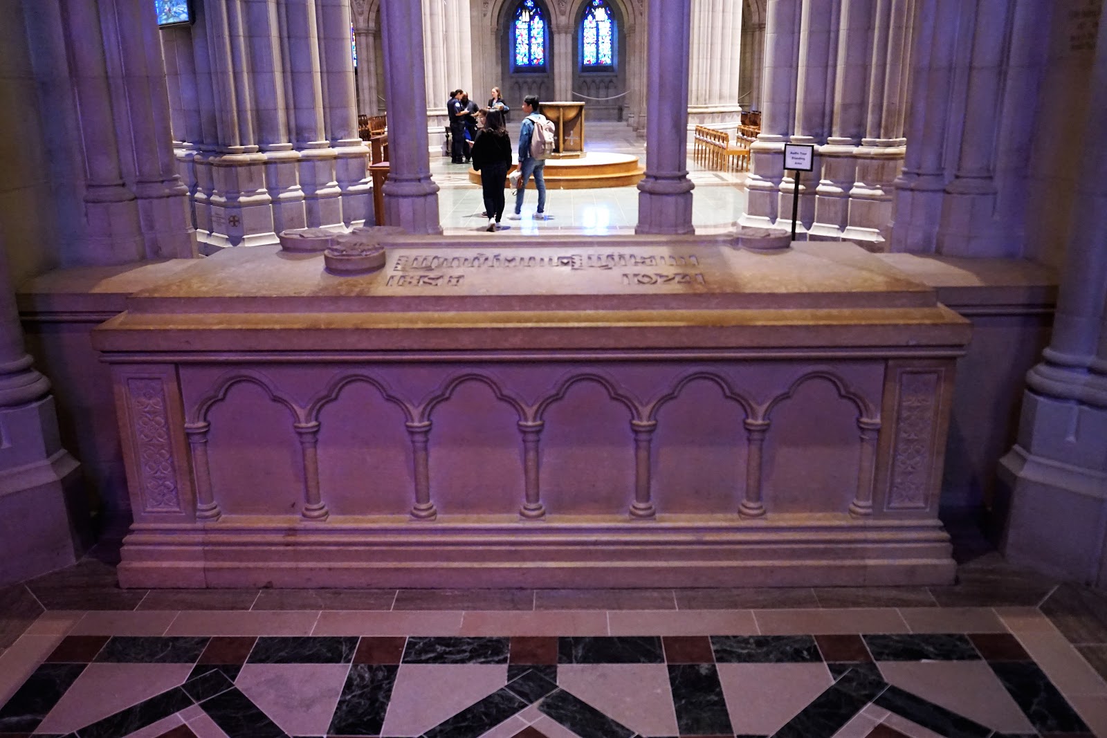 Souvenir Chronicles: WASHINGTON, D.C.: THE NATIONAL CATHEDRAL