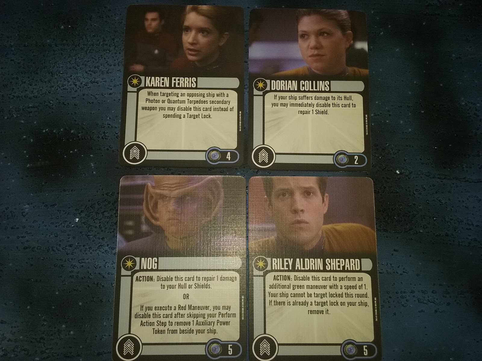 Star Trek Attack Wing USS Valiant unboxing and review