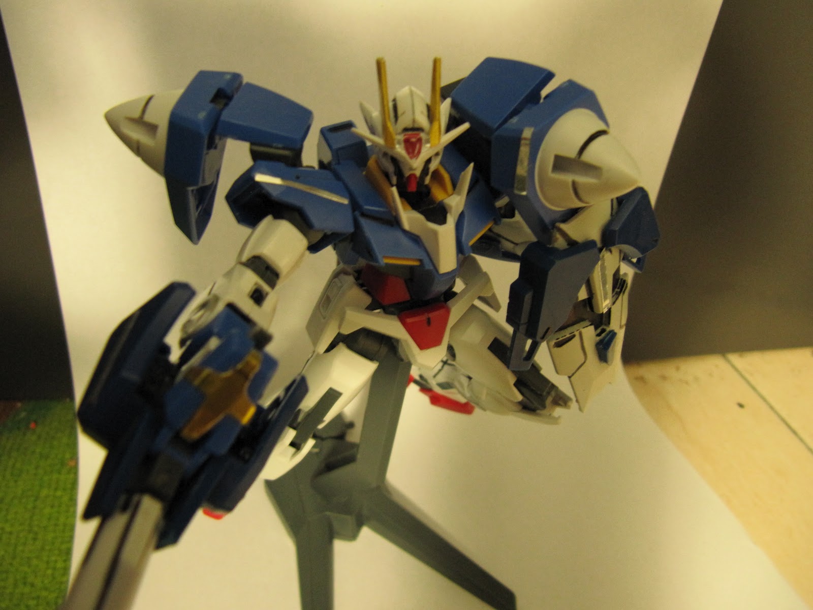 Lightning Quantum's Base: 00 Gundam with GN Convert Sword and GN ...