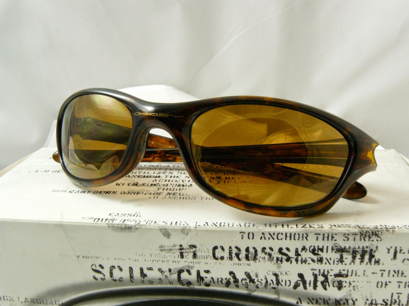 Oakley-for-sale: Oakley Fives 2.0 Brown Tortoise, Gold Iridium