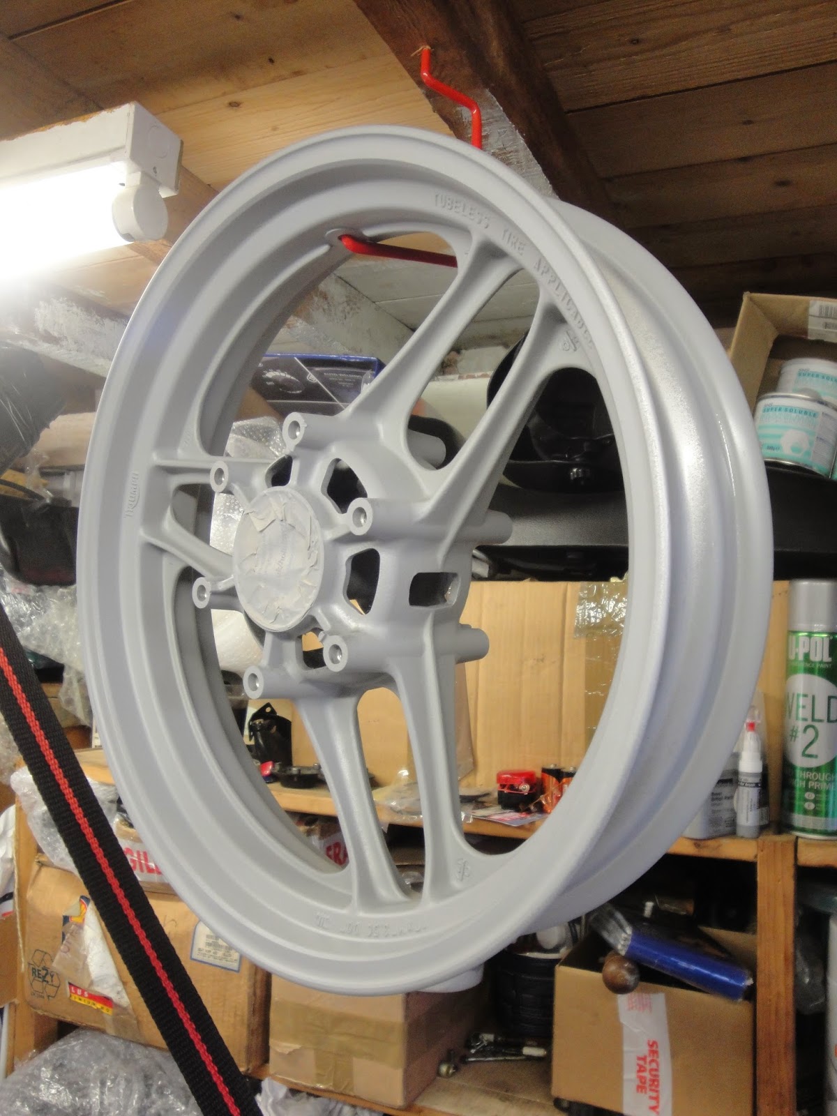 TriMotoRevival: Six spoke wheels