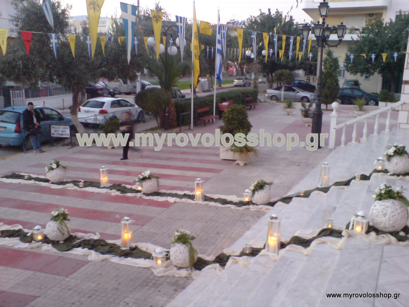 Γάμος και Βάπτιση Αγία Βαρβάρα Ίλιον, ΜΥΡΟΒΟΛΟΣ