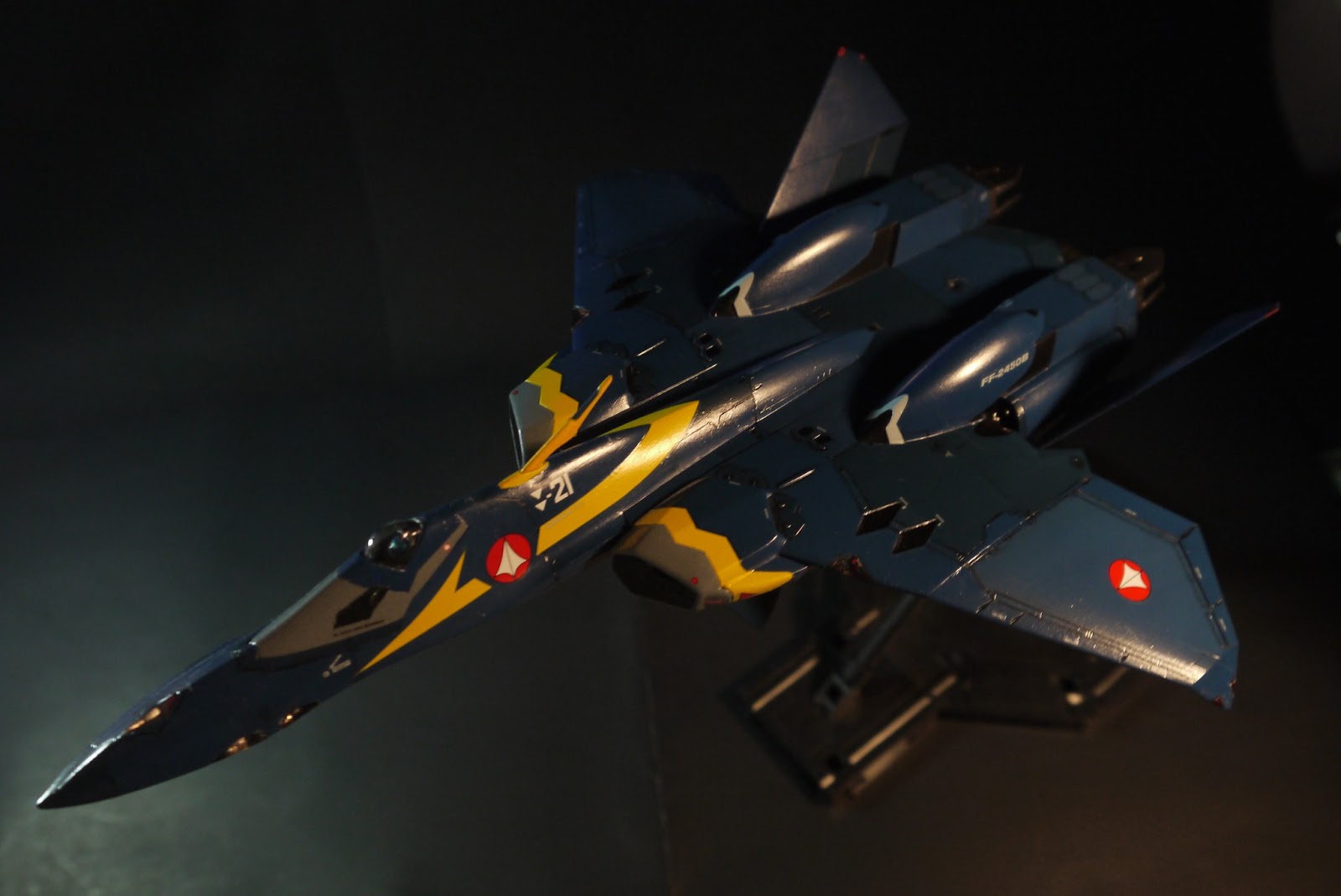 Mechs Without Skirts: 1/72 Hasegawa YF-21