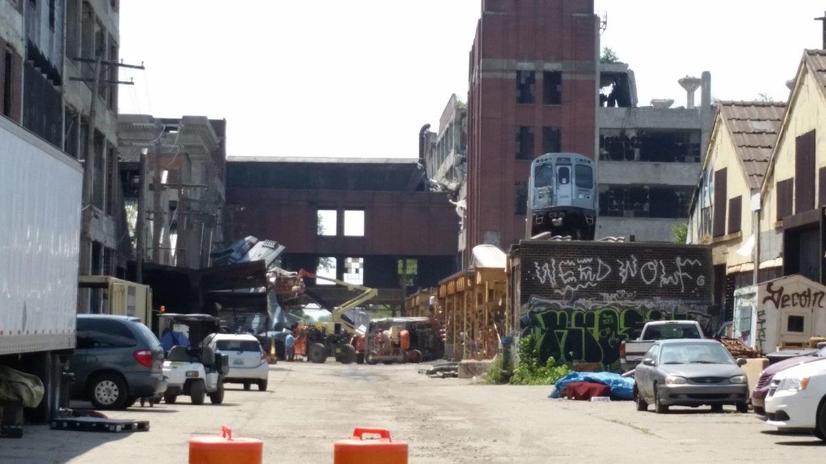 Transformers Live Action Movie Blog (TFLAMB): 06/2016