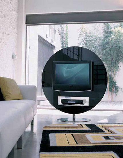 Mighty Lists: 10 creative TV stands