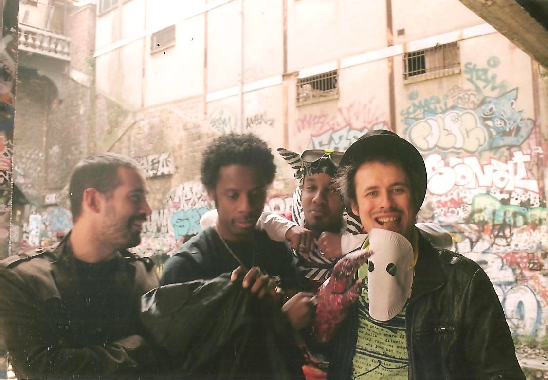 Pâte à modeler à l'usage des moyennes personnes.