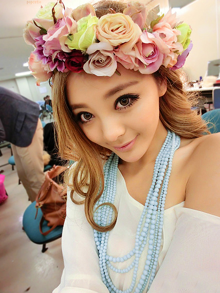 Hime Gyaru: Floral Crowns
