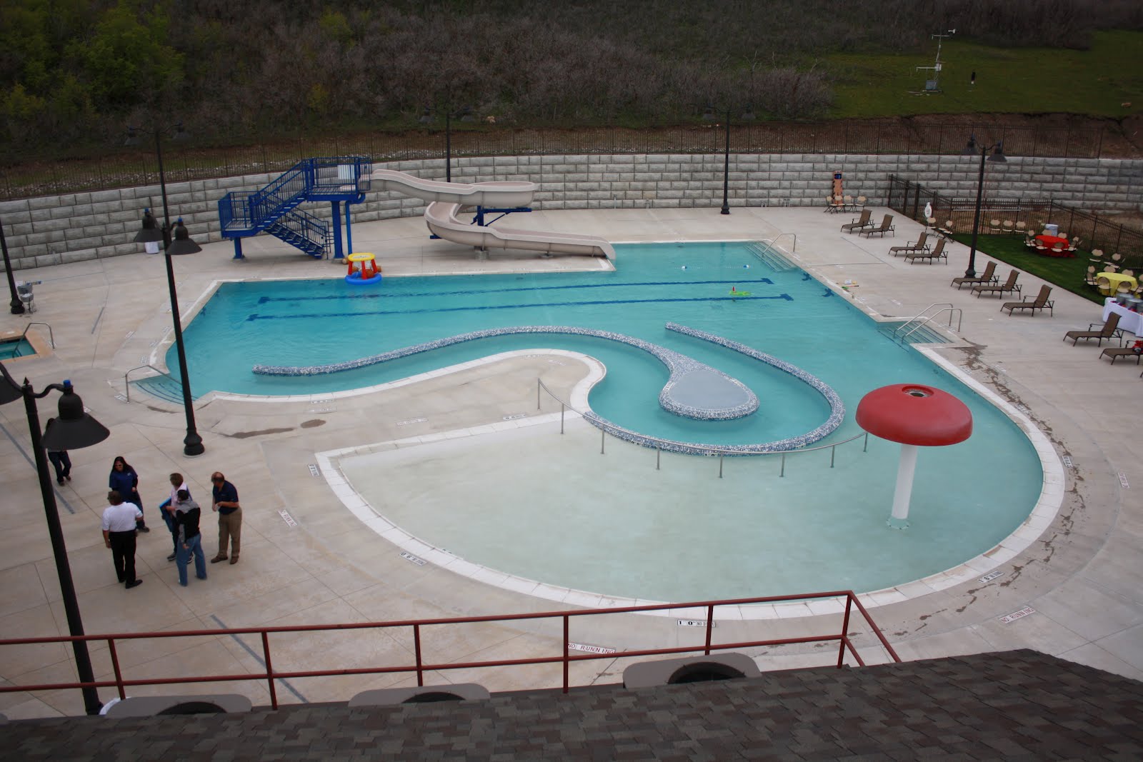 SunCrestResidents.org: SunCrest Pool