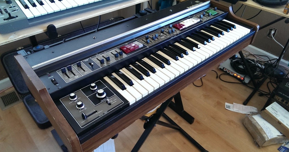 MATRIXSYNTH: Roland RS-505 Paraphonic Synthesizer String Machine SN 821332