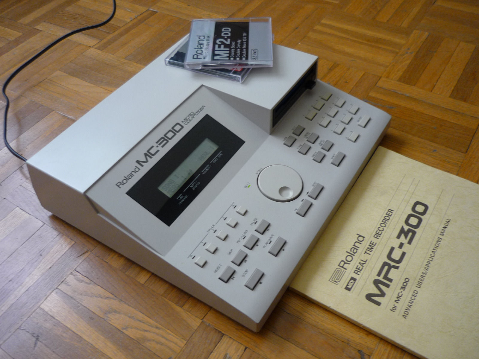 MATRIXSYNTH: Roland MRC-300 Sequencer