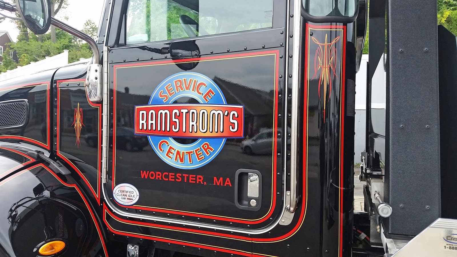 Dennis Day Designs - Lettering, Pinstriping; Murals: Hand Lettering