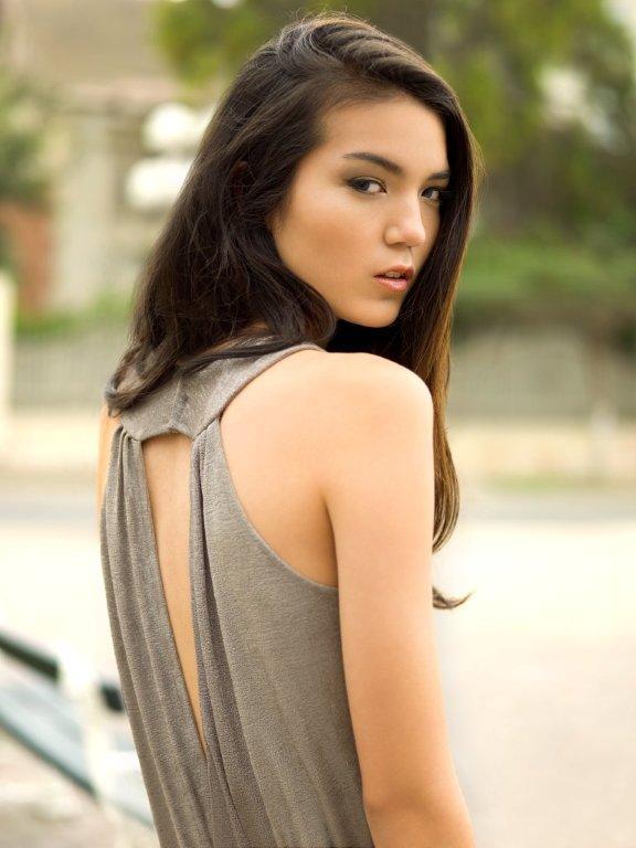 Peruvian Fashion Models: Kaori de la Flor for Èlan S/S 2012-13 Ad Campaign