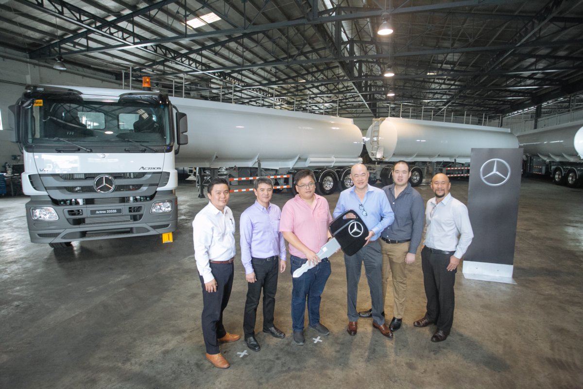 Mercedes-Benz Delivers First "Pocket Train" to Philippine Customer ...