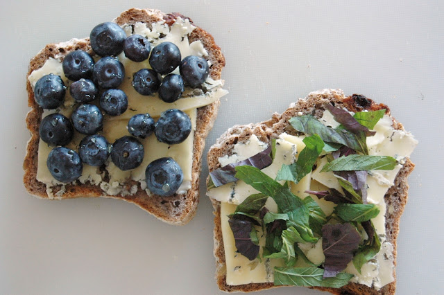 GLORIOUS SANDWICHES: blueberry blue cheese