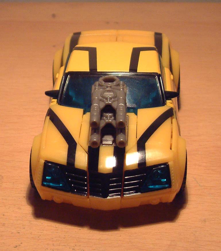 THE TRANSFORMERS: TF PRIME RID DELUXE BUMBLEBEE-2012