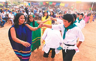 ARETE GUASU: EL CARNAVAL GRANDE DE LOS PUEBLOS DEL CHACO BOLIVIANO ...