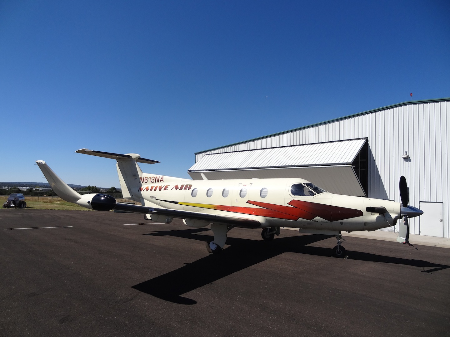 aero-wing: N613NA_PILATUS PC-12/45_NATIVE AIR_( NATIVE AMERICAN AIR ...