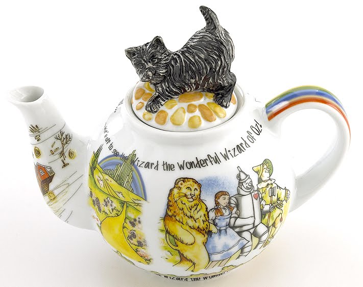 Curiozity Corner: Cardew Design